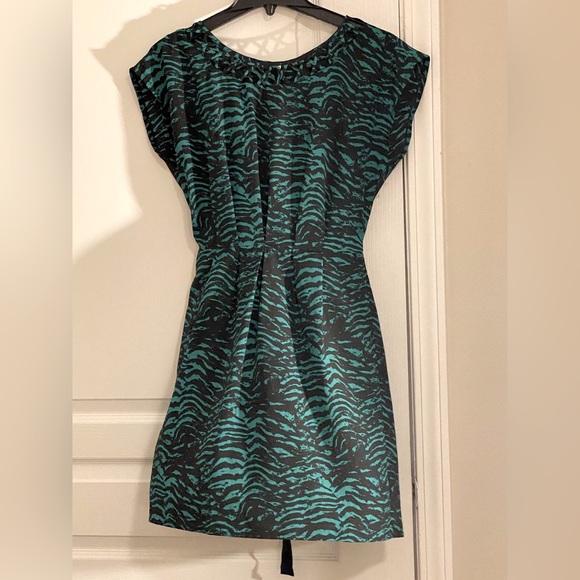 BeBop | Dresses | Bebop Green And Black Printed Dress | Poshmark